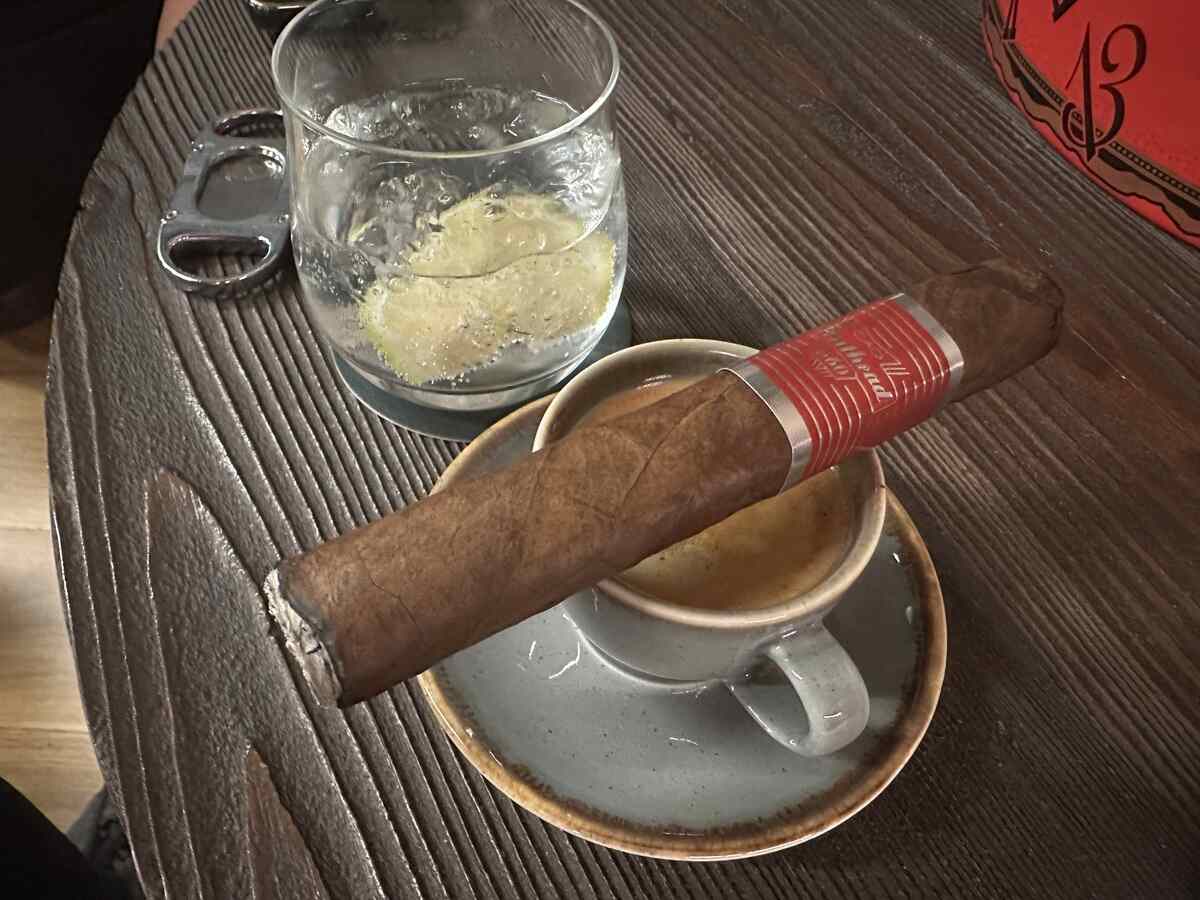 Bored Absurdist’s Top 10 Cigars of 2024 – Bored Absurdist